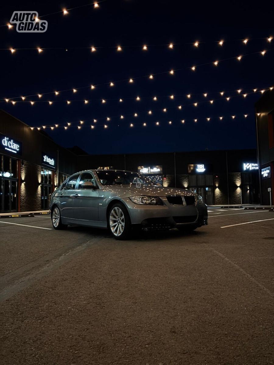 Pelēks BMW 320 2006 Klaipėda, ar dzinēja tilpumu 2.00 L un nobraukumu 275 tūkst. km par 2850 €, foto 22 vietnē AUTOMOTO.COM.LV