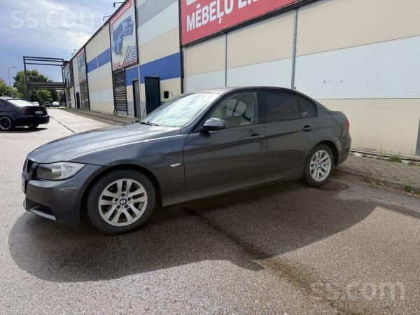 Pelēks BMW 320 2006 Tukums, ar dzinēja tilpumu 2.00 L un nobraukumu 410 tūkst. km par 3499 €, foto 3 vietnē AUTOMOTO.COM.LV