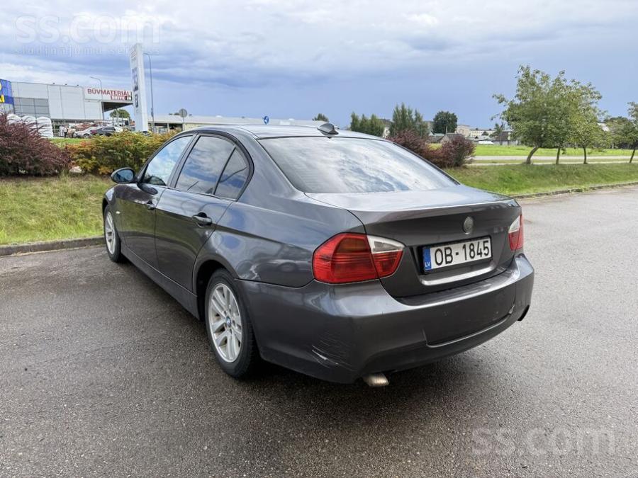 Pelēks BMW 320 2006 Tukums, ar dzinēja tilpumu 2.00 L un nobraukumu 410 tūkst. km par 3499 €, foto 4 vietnē AUTOMOTO.COM.LV