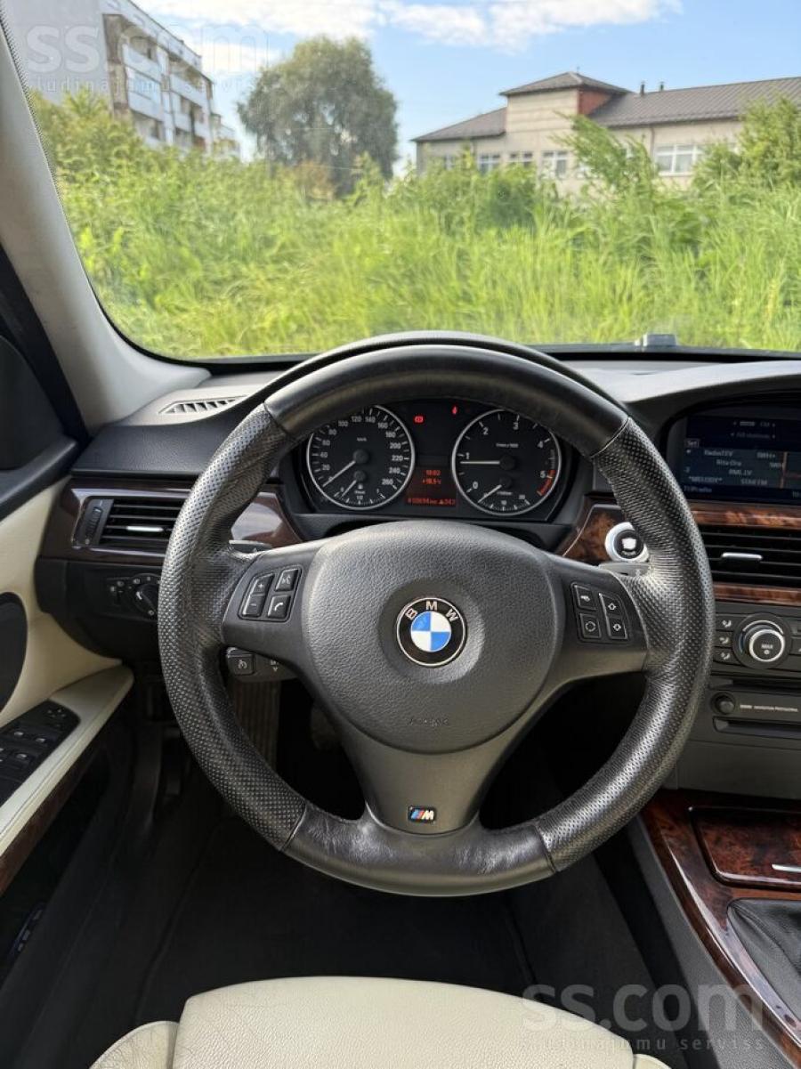 Pelēks BMW 320 2006 Tukums, ar dzinēja tilpumu 2.00 L un nobraukumu 410 tūkst. km par 3499 €, foto 11 vietnē AUTOMOTO.COM.LV