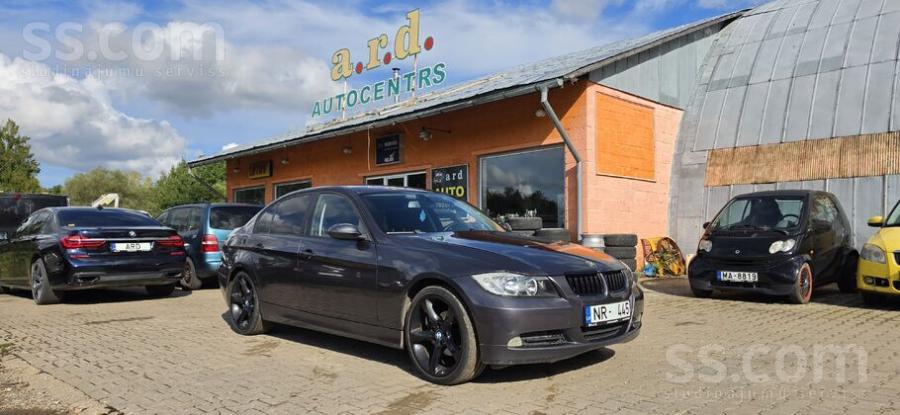 Pelēks BMW 320 2006 Valmiera, ar dzinēja tilpumu 2.00 L un nobraukumu 399 tūkst. km par 2600 €, foto 1 vietnē AUTOMOTO.COM.LV