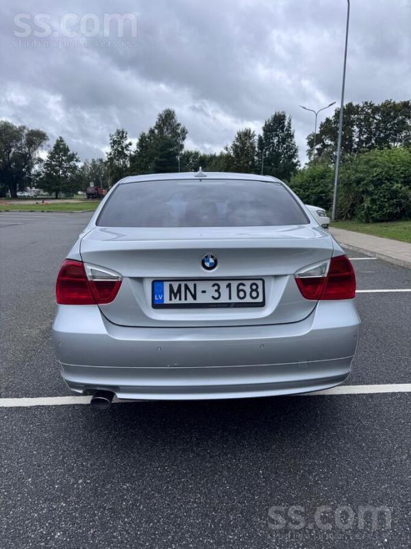 Grey BMW 320 2006 in Riga, with an engine capacity of 2.00 L and mileage of 306 thousand km for 5400 €, photo 7 on AUTOMOTO.COM.LV