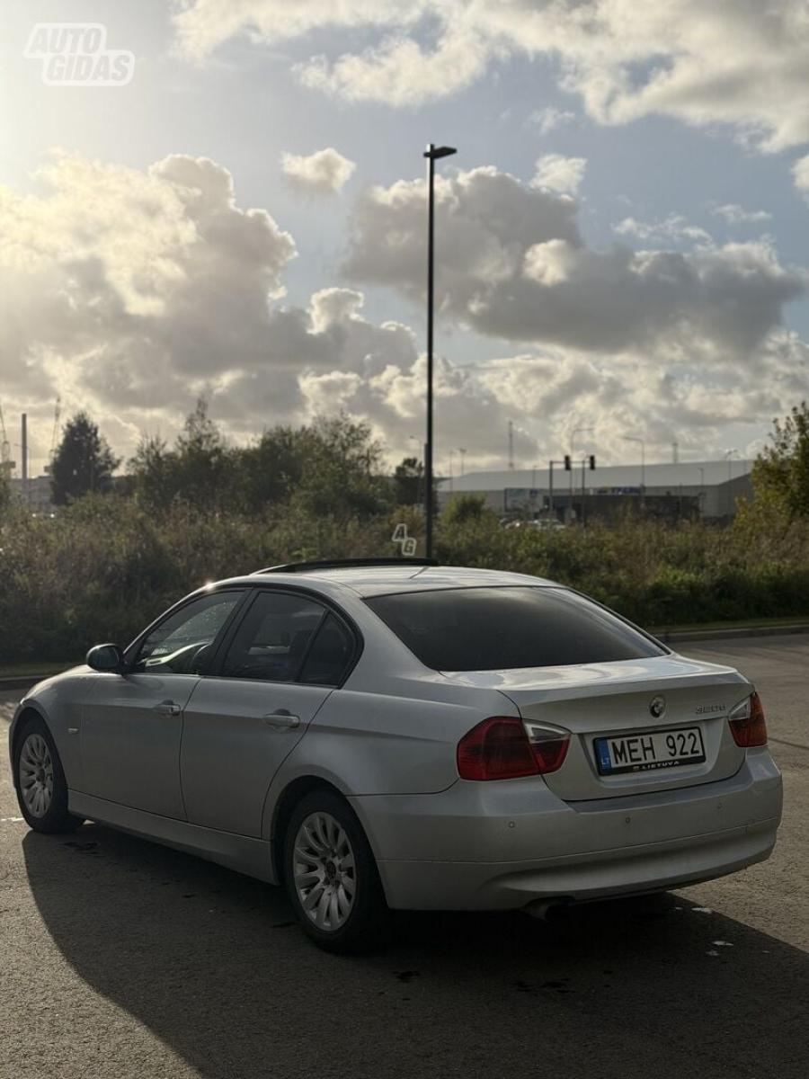 Pelēks BMW 320 2006 Klaipėda, ar dzinēja tilpumu 2.00 L un nobraukumu 450 tūkst. km par 2450 €, foto 8 vietnē AUTOMOTO.COM.LV