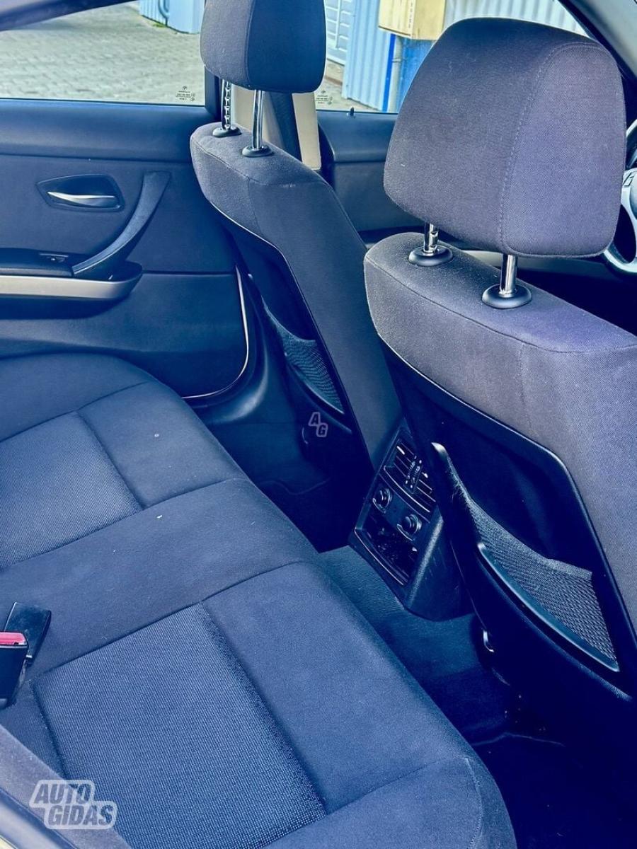 Pelēks BMW 320 2006 Kretinga, ar dzinēja tilpumu 2.00 L un nobraukumu 250 tūkst. km par 4250 €, foto 13 vietnē AUTOMOTO.COM.LV