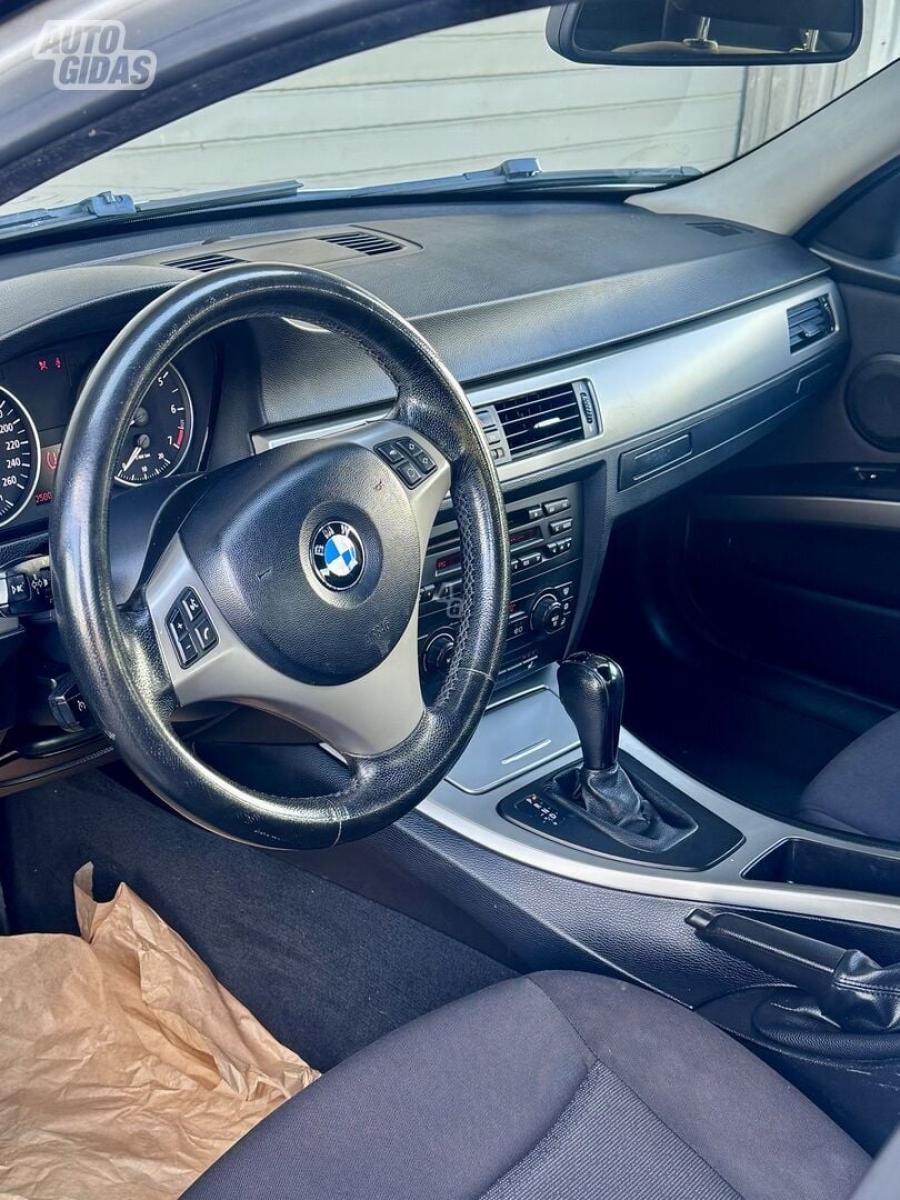 Pelēks BMW 320 2006 Kretinga, ar dzinēja tilpumu 2.00 L un nobraukumu 250 tūkst. km par 4250 €, foto 15 vietnē AUTOMOTO.COM.LV