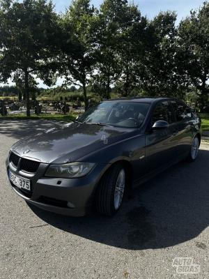 Pelēks BMW 320 2006 Kauņa, ar dzinēja tilpumu 2.00 L un nobraukumu 317 tūkst. km par 3000 €, foto  vietnē AUTOMOTO.COM.LV