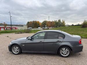 Pelēks BMW 320 2006 Alīta, ar dzinēja tilpumu 2.00 L un nobraukumu 375 tūkst. km par 3000 €, foto 4 vietnē AUTOMOTO.COM.LV