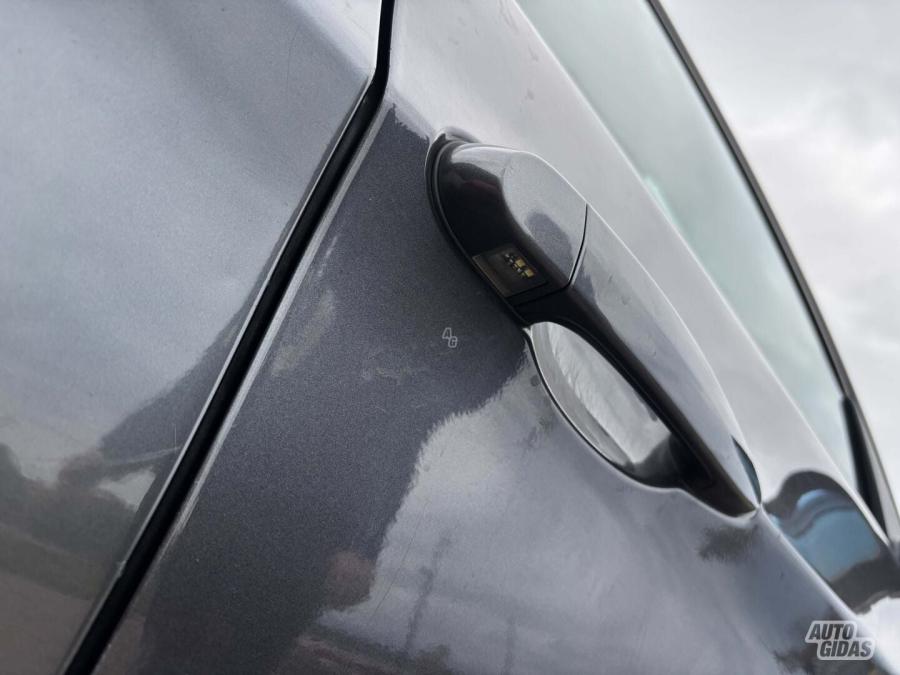 Pelēks BMW 320 2006 Alīta, ar dzinēja tilpumu 2.00 L un nobraukumu 375 tūkst. km par 3000 €, foto 6 vietnē AUTOMOTO.COM.LV