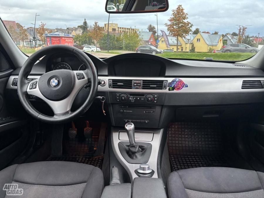 Pelēks BMW 320 2006 Alīta, ar dzinēja tilpumu 2.00 L un nobraukumu 375 tūkst. km par 3000 €, foto 7 vietnē AUTOMOTO.COM.LV