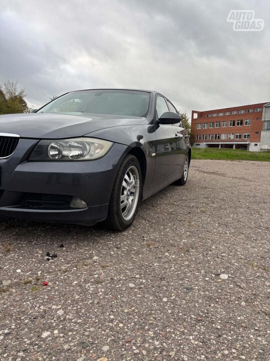Pelēks BMW 320 2006 Alīta, ar dzinēja tilpumu 2.00 L un nobraukumu 375 tūkst. km par 3000 €, foto 9 vietnē AUTOMOTO.COM.LV