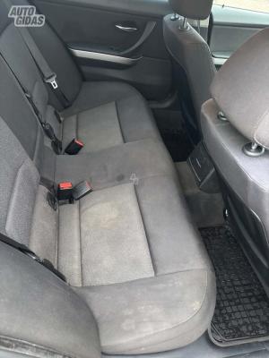 Pelēks BMW 320 2006 Alīta, ar dzinēja tilpumu 2.00 L un nobraukumu 375 tūkst. km par 3000 €, foto 11 vietnē AUTOMOTO.COM.LV