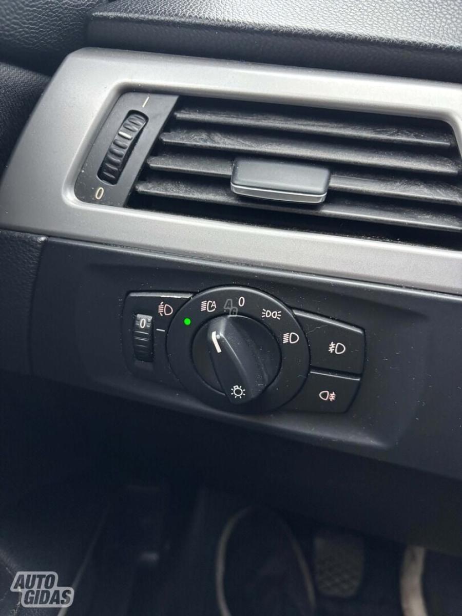 Pelēks BMW 320 2006 Alīta, ar dzinēja tilpumu 2.00 L un nobraukumu 375 tūkst. km par 3000 €, foto 13 vietnē AUTOMOTO.COM.LV