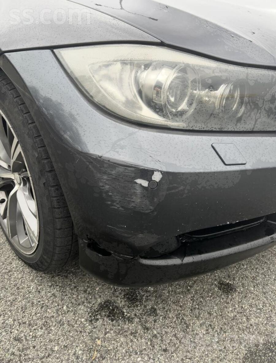 Pelēks BMW 320 2006 Rīga, ar dzinēja tilpumu 2.00 L un nobraukumu 319 tūkst. km par 3700 €, foto 14 vietnē AUTOMOTO.COM.LV