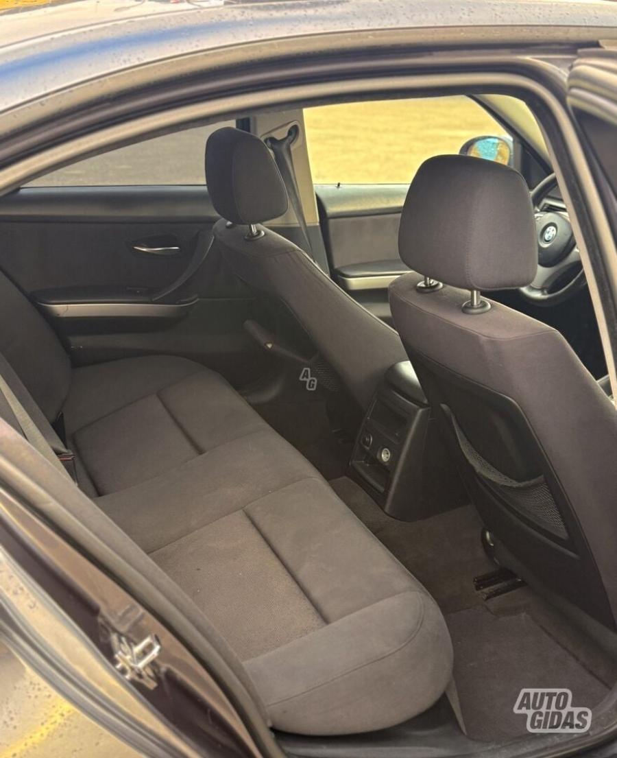 Grey BMW 320 2006 in Mazeikiai, with an engine capacity of 2.00 L and mileage of 352 thousand km for 1850 €, photo 8 on AUTOMOTO.COM.LV