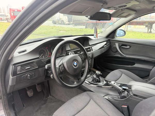 Grey BMW 320 2007 in Klaipeda, with an engine capacity of 2.00 L and mileage of 250 thousand km for 3650 €, photo 6 on AUTOMOTO.COM.LV