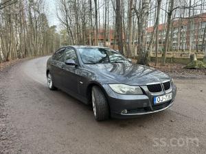 Grey BMW 320 2007 in Riga, with an engine capacity of 2.00 L and mileage of 313 thousand km for 4000 €, photo 2 on AUTOMOTO.COM.LV
