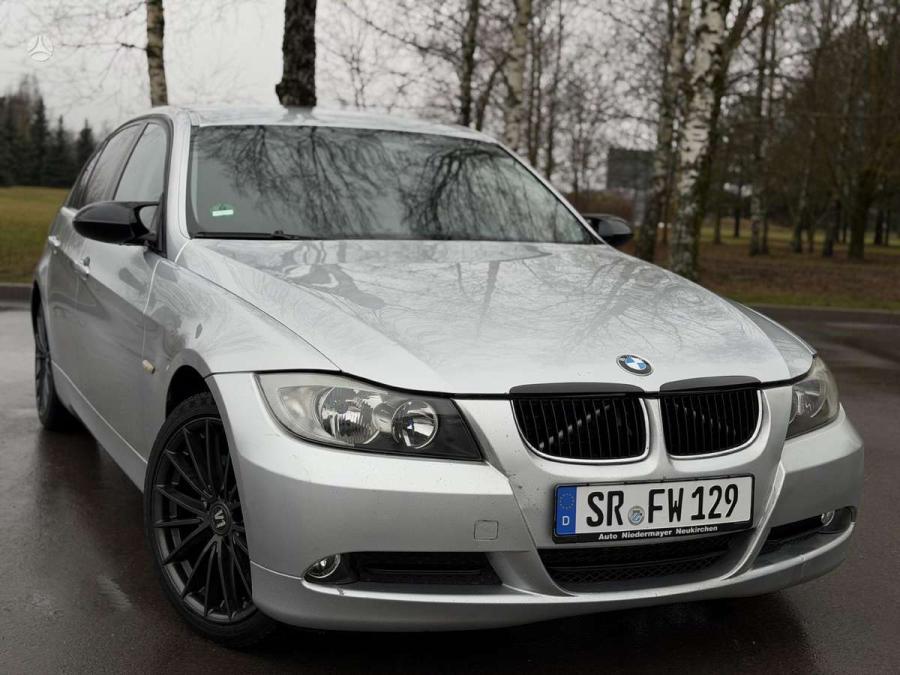Pelēks BMW 320 2007 Rokiškis, ar dzinēja tilpumu 2.00 L un nobraukumu 236 tūkst. km par 3450 €, foto 1 vietnē AUTOMOTO.COM.LV