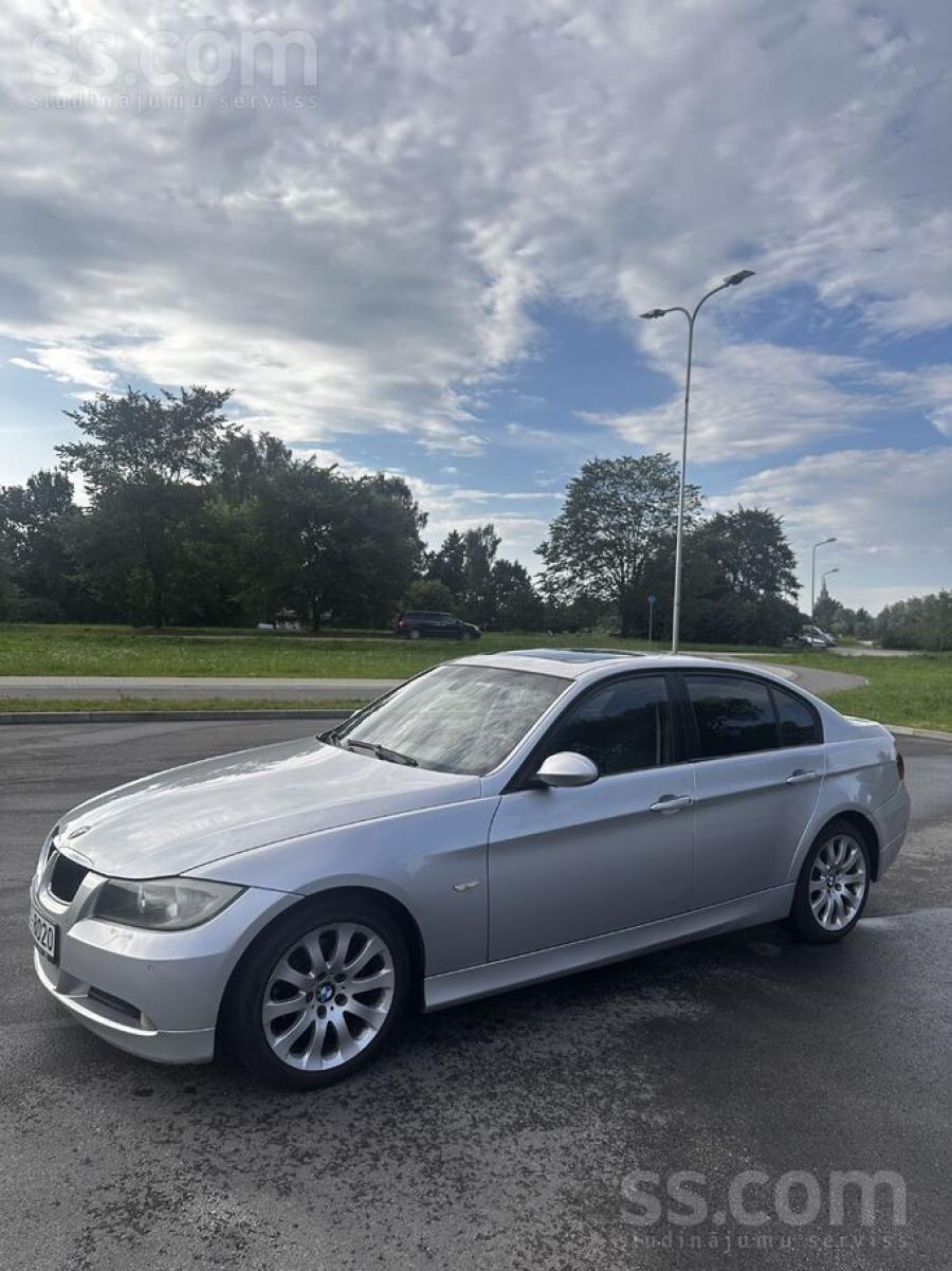 Grey BMW 320 2007 in Riga, with an engine capacity of 2.00 L and mileage of 291 thousand km for 3800 €, photo 2 on AUTOMOTO.COM.LV