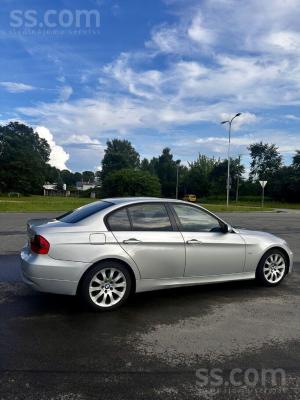 Grey BMW 320 2007 in Riga, with an engine capacity of 2.00 L and mileage of 291 thousand km for 3800 €, photo 4 on AUTOMOTO.COM.LV