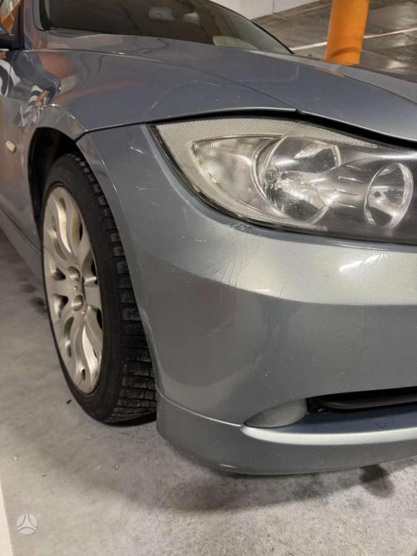 Grey BMW 320 2007 in Vilnius, with an engine capacity of 2.00 L and mileage of 326 thousand km for 2500 €, photo 8 on AUTOMOTO.COM.LV
