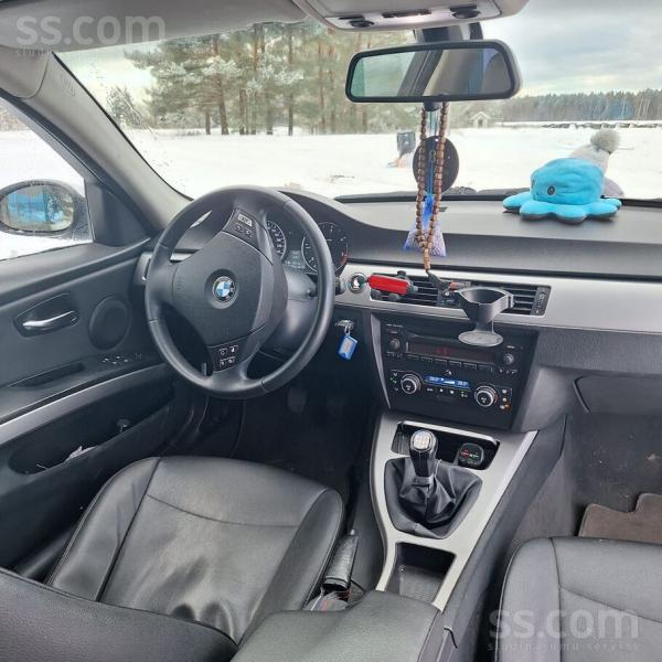 Pelēks BMW 320 2007 Ventspils, ar dzinēja tilpumu 2.00 L un nobraukumu 432 tūkst. km par 2600 €, foto 2 vietnē AUTOMOTO.COM.LV