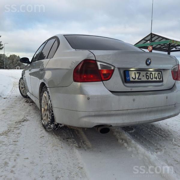 Pelēks BMW 320 2007 Ventspils, ar dzinēja tilpumu 2.00 L un nobraukumu 432 tūkst. km par 2600 €, foto 5 vietnē AUTOMOTO.COM.LV