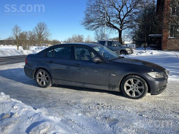 Pelēks BMW 320 2007 Liepāja, ar dzinēja tilpumu 2.00 L un nobraukumu 320 tūkst. km par 3500 €, foto 4 vietnē AUTOMOTO.COM.LV