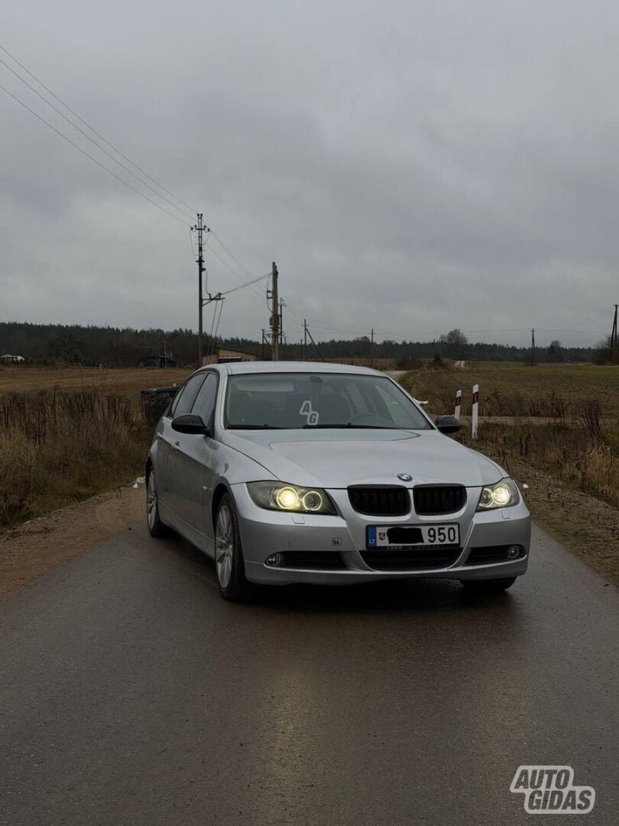 Pelēks BMW 320 2007 Viļņa, ar dzinēja tilpumu 2.00 L un nobraukumu 335 tūkst. km par 3100 €, foto 1 vietnē AUTOMOTO.COM.LV
