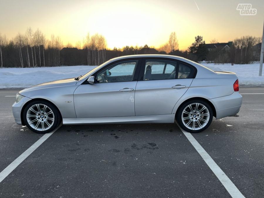 Pelēks BMW 320 2007 Klaipėda, ar dzinēja tilpumu 2.00 L un nobraukumu 318 tūkst. km par 2000 €, foto 2 vietnē AUTOMOTO.COM.LV