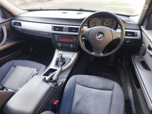 Pelēks BMW 320 2007 Kauņa, ar dzinēja tilpumu 2.00 L un nobraukumu 163 tūkst. km par 1250 €, foto 6 vietnē AUTOMOTO.COM.LV