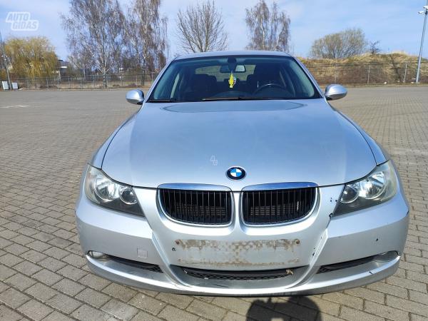 Grey BMW 320 2007 in Marijampole, with an engine capacity of 2.00 L and mileage of 296 thousand km for 1990 €, photo 3 on AUTOMOTO.COM.LV