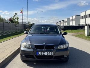Grey BMW 320 2007 in Vilnius, with an engine capacity of 2.00 L and mileage of 203 thousand km for 2500 €, photo 4 on AUTOMOTO.COM.LV