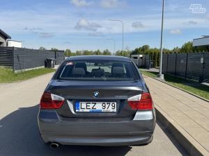 Grey BMW 320 2007 in Vilnius, with an engine capacity of 2.00 L and mileage of 203 thousand km for 2500 €, photo 7 on AUTOMOTO.COM.LV