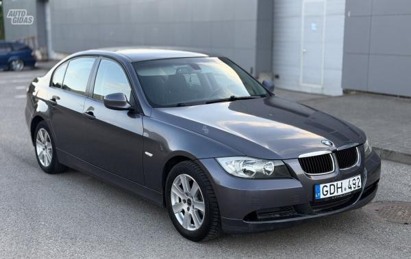 Grey BMW 320 2007 in Vilnius, with an engine capacity of 2.00 L and mileage of 318 thousand km for 2150 €, photo 1 on AUTOMOTO.COM.LV