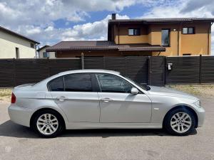 Pelēks BMW 320 2007 Viļņa, ar dzinēja tilpumu 2.00 L un nobraukumu 350 tūkst. km par 3300 €, foto 7 vietnē AUTOMOTO.COM.LV