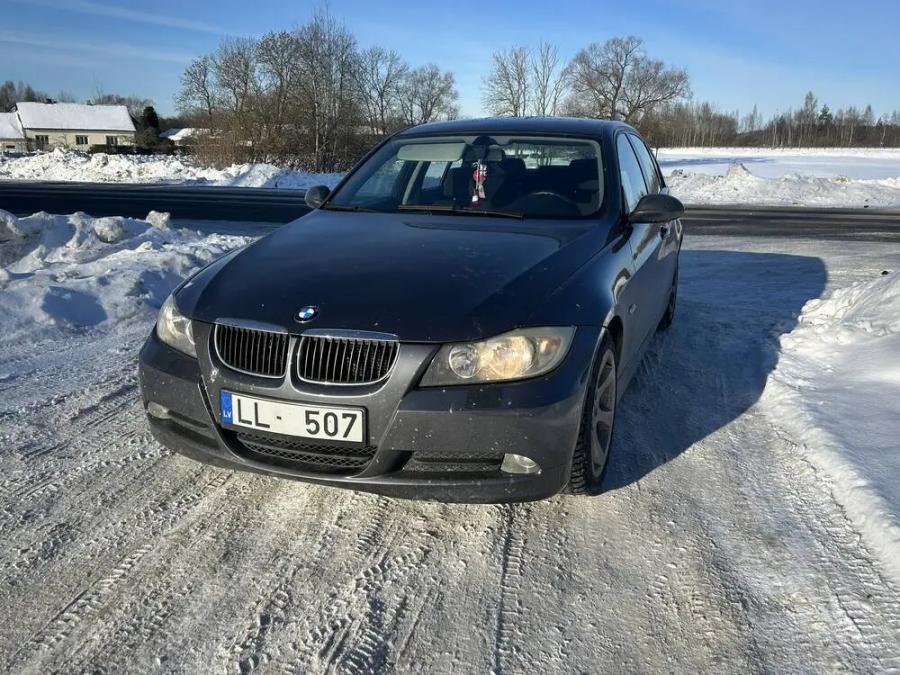 Grey BMW 320 2007 in Grobiņa, with an engine capacity of 2.00 L and mileage of 320 thousand km for 3500 €, photo 3 on AUTOMOTO.COM.LV