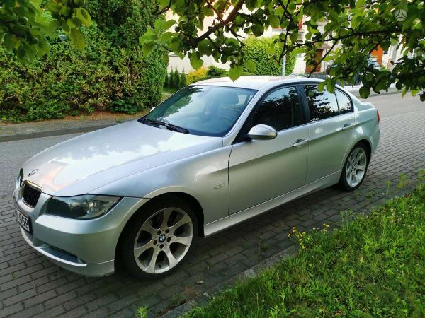 Grey BMW 320 2007 in Sirvintos, with an engine capacity of 2.00 L and mileage of 323 thousand km for 3200 €, photo 2 on AUTOMOTO.COM.LV