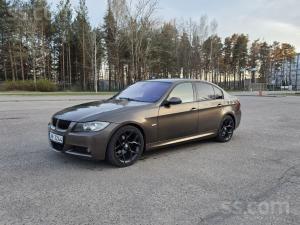 Pelēks BMW 320 2007 Rīga, ar dzinēja tilpumu 2.00 L un nobraukumu 231 tūkst. km par 3800 €, foto  vietnē AUTOMOTO.COM.LV