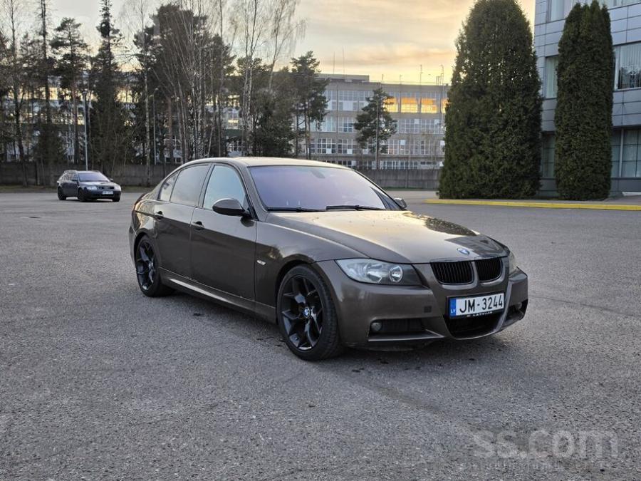 Pelēks BMW 320 2007 Rīga, ar dzinēja tilpumu 2.00 L un nobraukumu 231 tūkst. km par 3800 €, foto 3 vietnē AUTOMOTO.COM.LV
