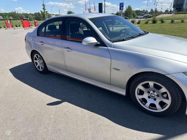 Pelēks BMW 320 2007 Viļņa, ar dzinēja tilpumu 2.00 L un nobraukumu 328 tūkst. km par 2300 €, foto 1 vietnē AUTOMOTO.COM.LV