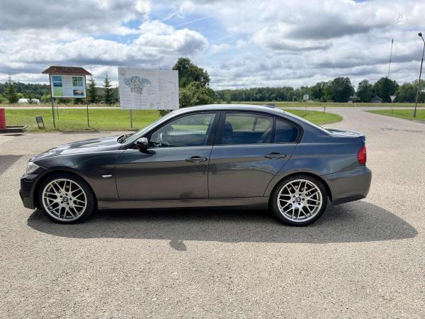 Grey BMW 320 2007 in Kaunas, with an engine capacity of 2.00 L and mileage of 318 thousand km for 5000 €, photo 8 on AUTOMOTO.COM.LV