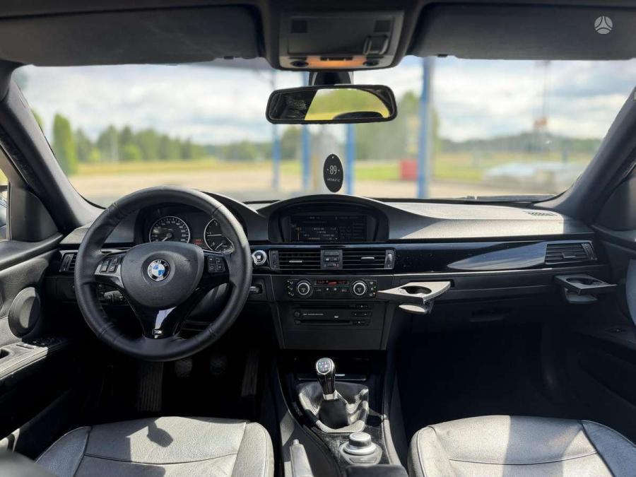 Pelēks BMW 320 2007 Kauņa, ar dzinēja tilpumu 2.00 L un nobraukumu 318 tūkst. km par 5000 €, foto 14 vietnē AUTOMOTO.COM.LV