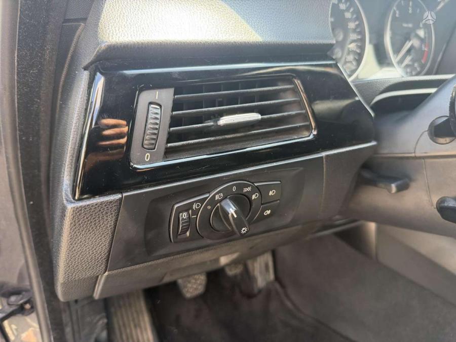 Pelēks BMW 320 2007 Kauņa, ar dzinēja tilpumu 2.00 L un nobraukumu 318 tūkst. km par 5000 €, foto 18 vietnē AUTOMOTO.COM.LV