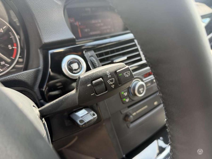 Pelēks BMW 320 2007 Kauņa, ar dzinēja tilpumu 2.00 L un nobraukumu 318 tūkst. km par 5000 €, foto 20 vietnē AUTOMOTO.COM.LV