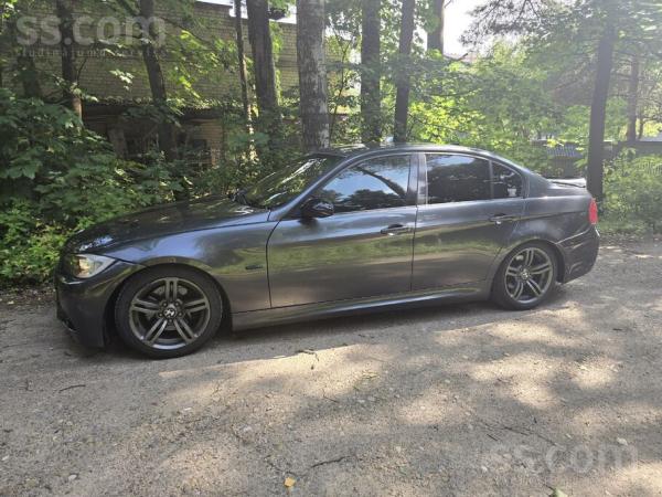 Pelēks BMW 320 2007 Preiļi, ar dzinēja tilpumu 2.00 L un nobraukumu 333 tūkst. km par 4300 €, foto 5 vietnē AUTOMOTO.COM.LV