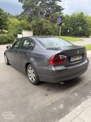 Pelēks BMW 320 2007 Viļņa, ar dzinēja tilpumu 2.00 L un nobraukumu 319 tūkst. km par 2190 €, foto 5 vietnē AUTOMOTO.COM.LV