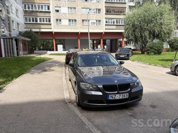 Grey BMW 320 2007 in Riga, with an engine capacity of 2.00 L and mileage of 279 thousand km for 4200 €, photo 1 on AUTOMOTO.COM.LV