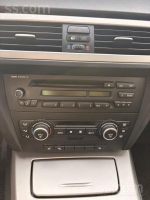 Grey BMW 320 2007 in Riga, with an engine capacity of 2.00 L and mileage of 325 thousand km for 5500 €, photo 9 on AUTOMOTO.COM.LV