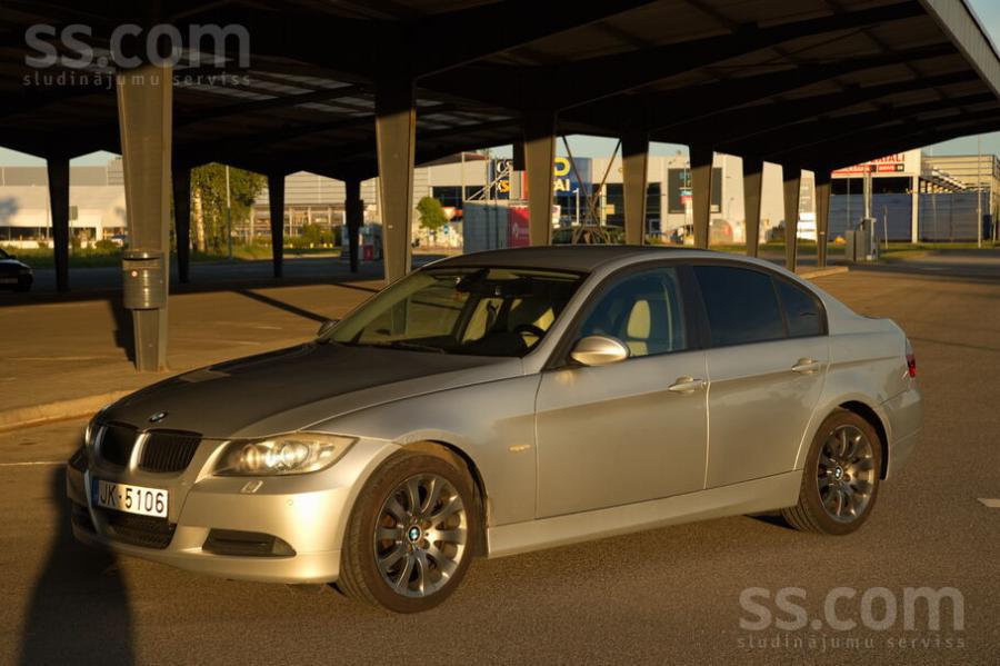 Grey BMW 320 2007 in Riga, with an engine capacity of 2.00 L and mileage of 294 thousand km for 3500 €, photo 4 on AUTOMOTO.COM.LV