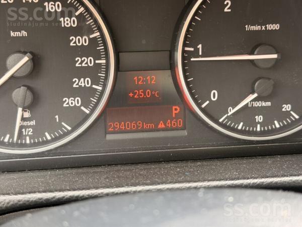 Grey BMW 320 2007 in Riga, with an engine capacity of 2.00 L and mileage of 294 thousand km for 3500 €, photo 10 on AUTOMOTO.COM.LV